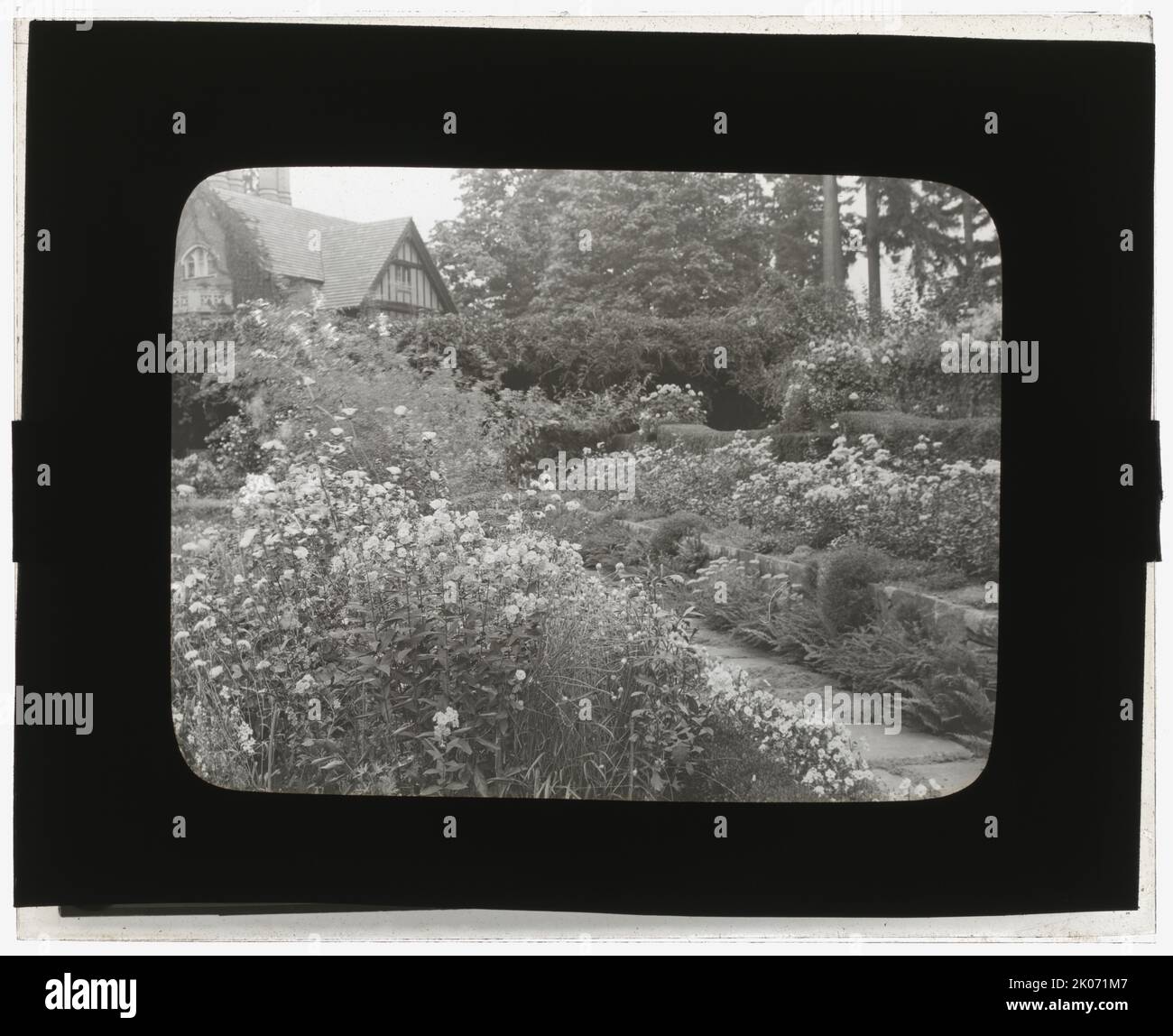 "Thornewood," Chester Thorne house, Lakewood, Washington, 1923. House ...