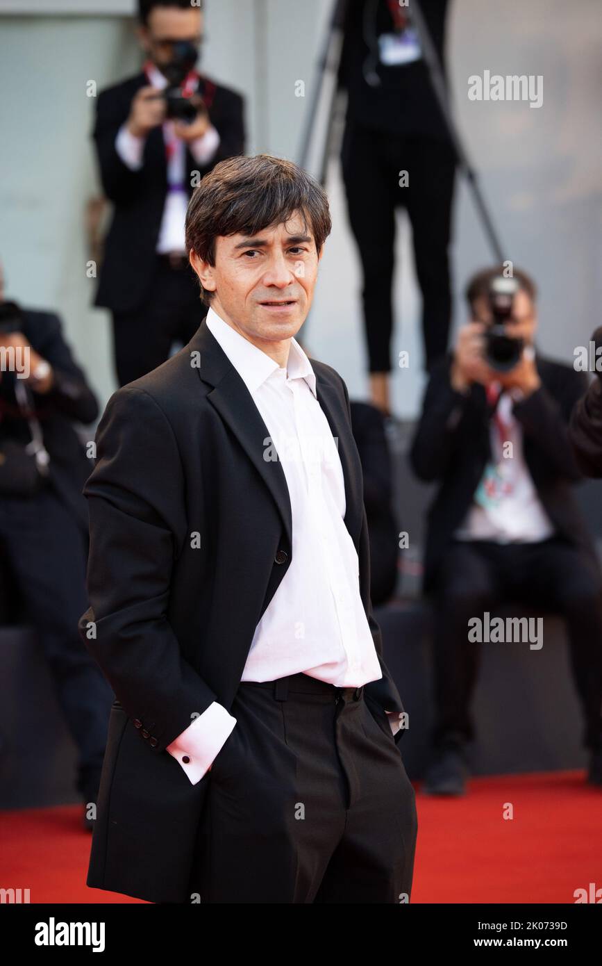 Luigi Lo Cascio attends the "Il Signore Delle Formiche" red carpet at ...