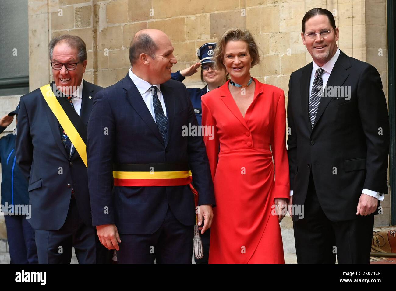 Princess Delphine and Jim O'Hare pose with Brussel-bruxelles City Mayor ...