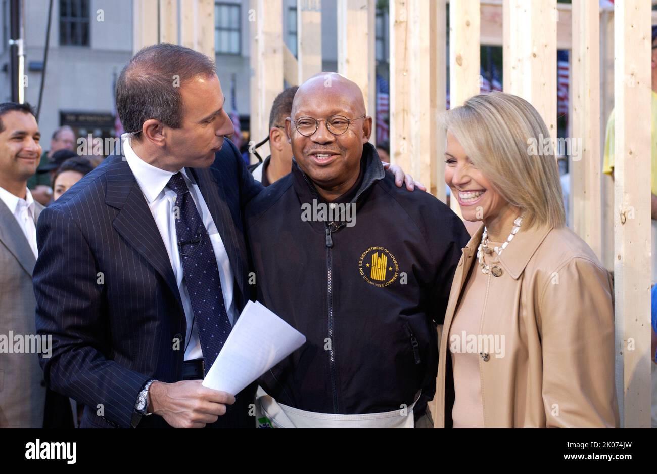 Secretary Alphonso Jackson and aides in New York City, New York for ...