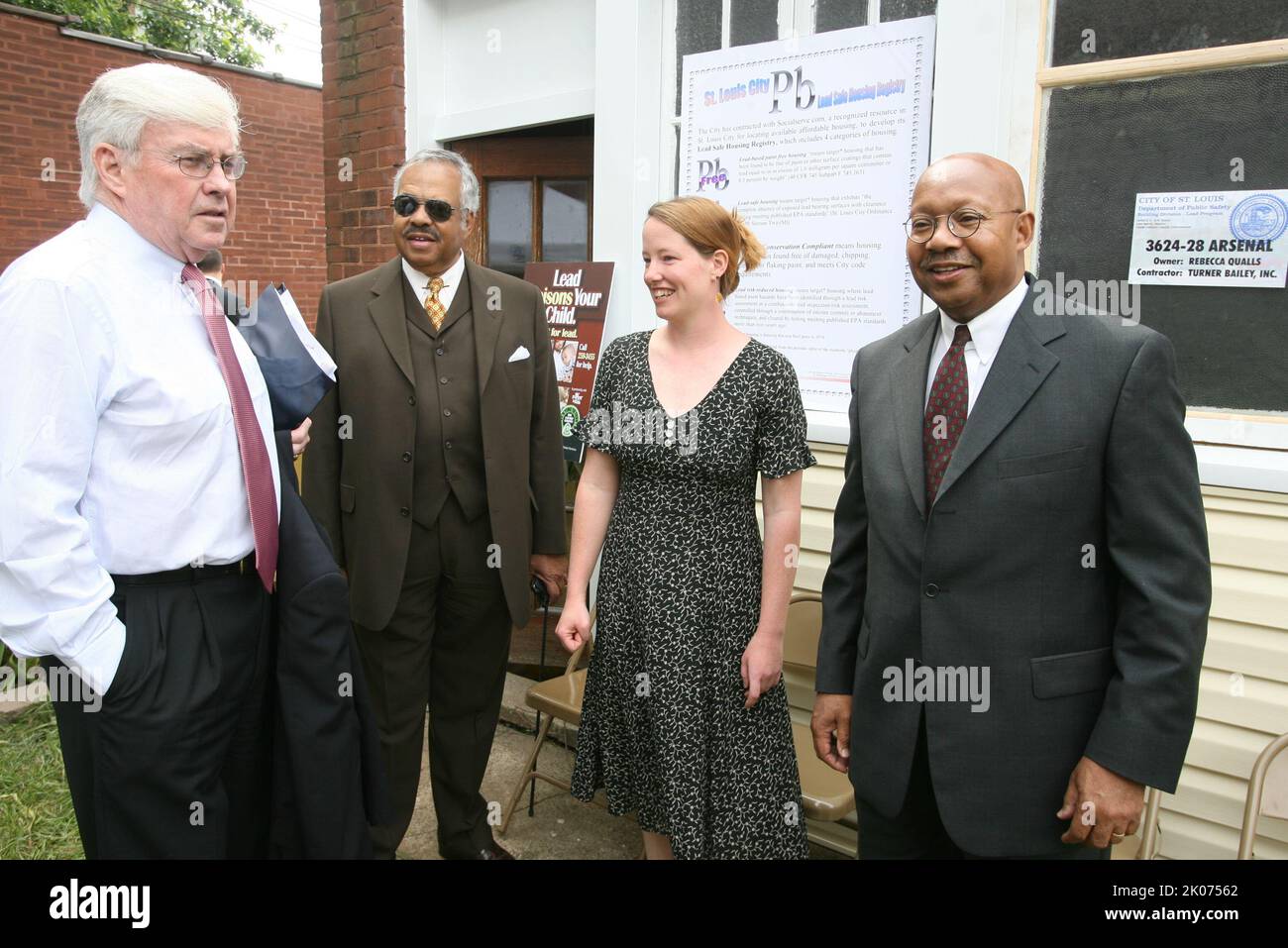 Secretary Alphonso Jackson in St. Louis, Missouri, with former ...