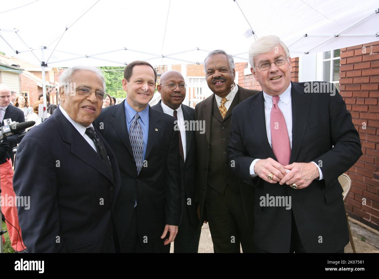 Secretary Alphonso Jackson in St. Louis, Missouri, with former ...