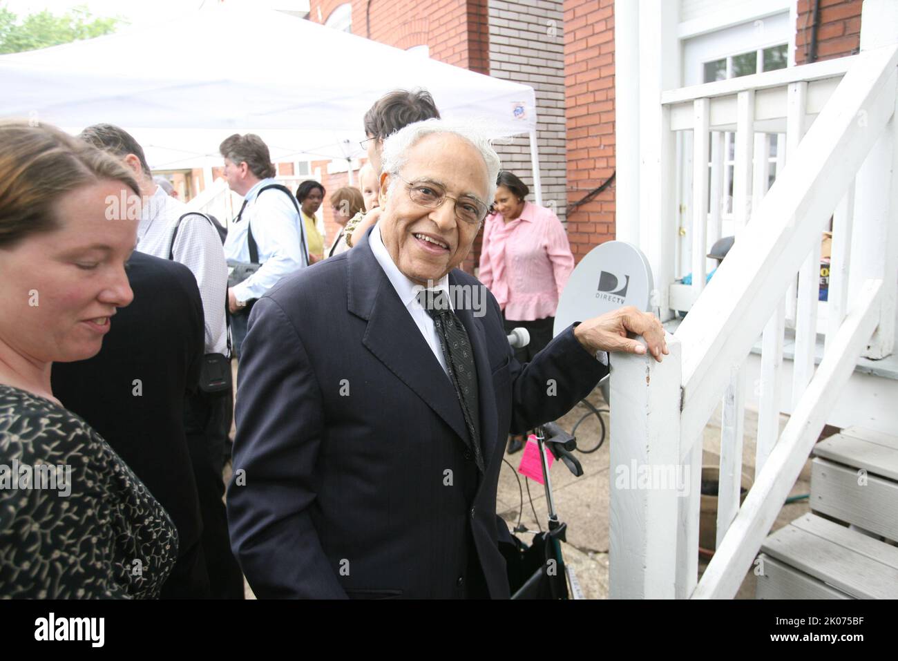 Secretary Alphonso Jackson in St. Louis, Missouri, with former ...