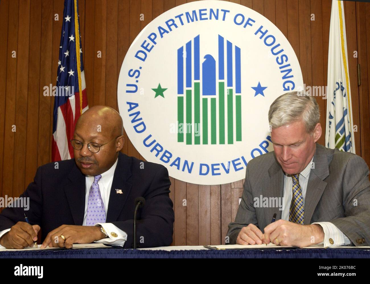 Signing ceremony at HUD headquarters, featuring Secretary Alphonso ...