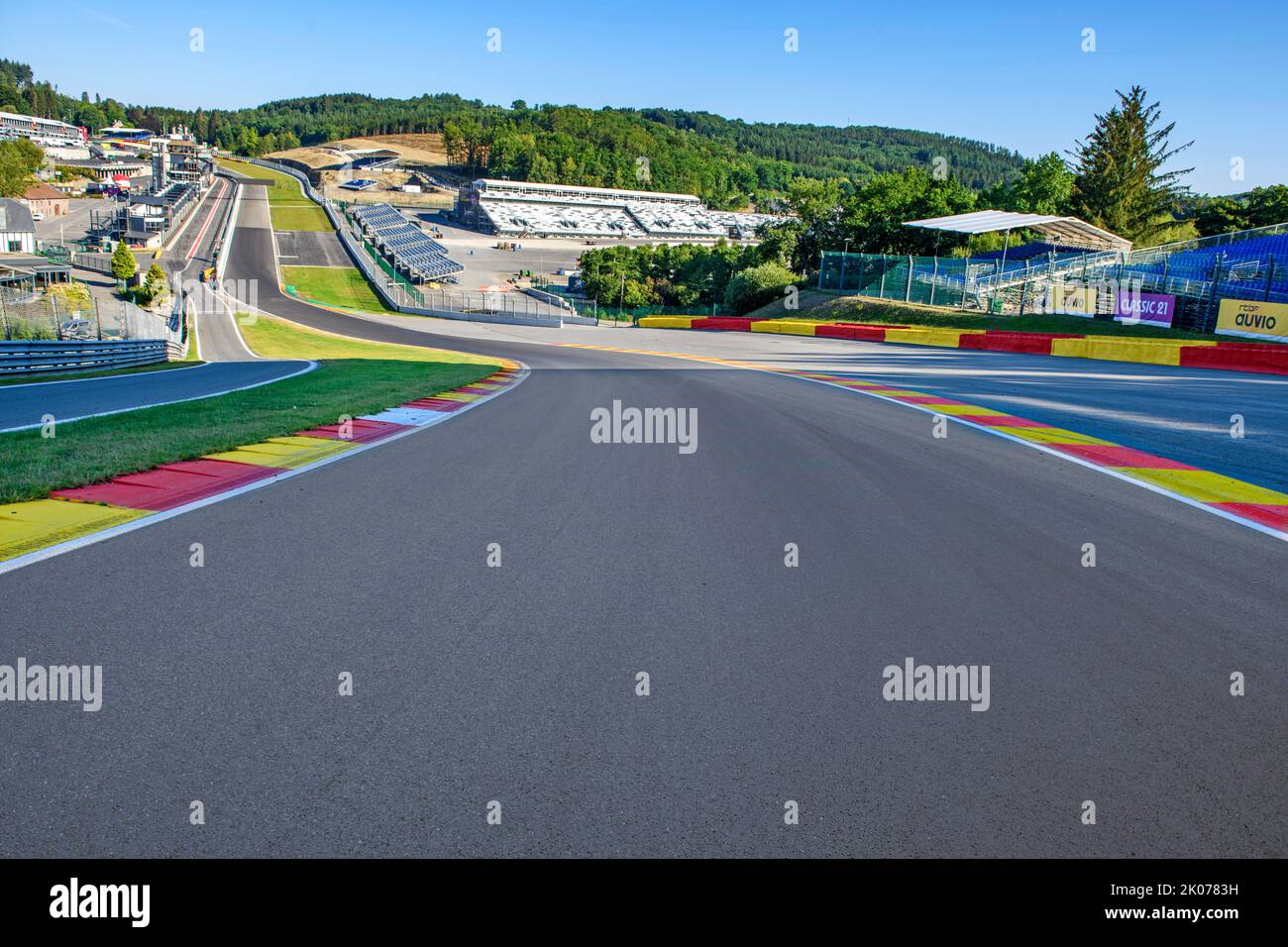 View from the centre of the racetrack to the 40-metre-high hilltop ...