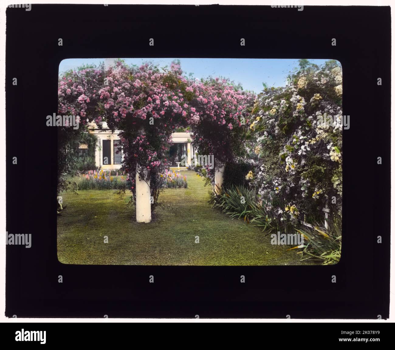 "Westlawn," Edward Tiffany Dyer house, Great Plains Road, Southampton ...