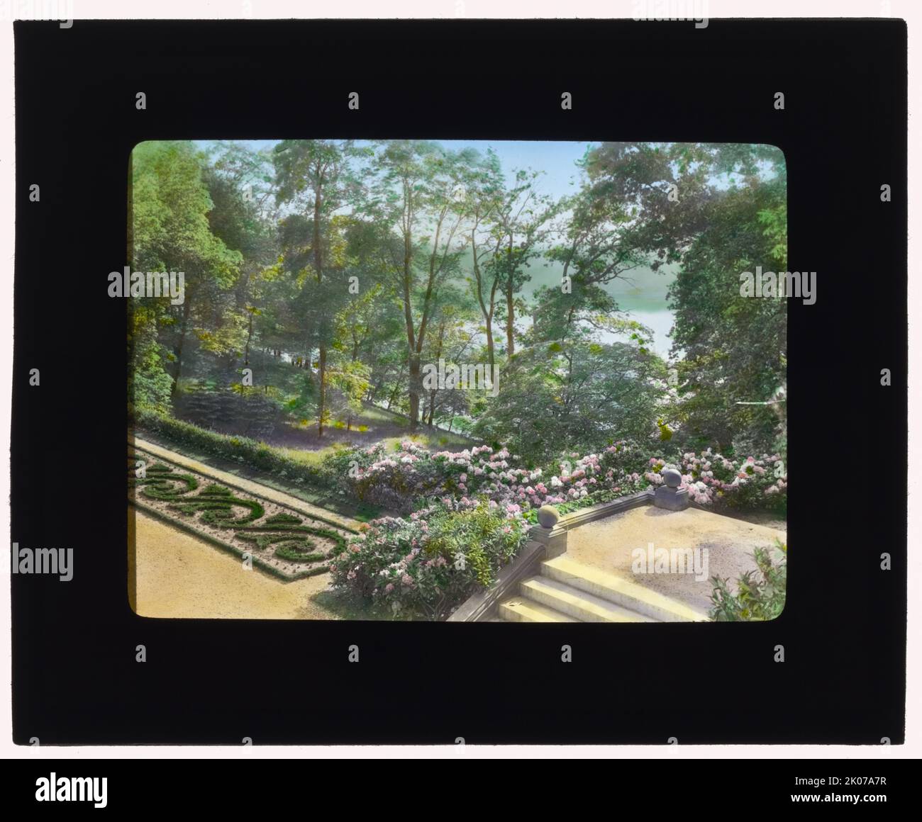 "Claraben Court," Benjamin Stern house, Roslyn Harbor, New York, c1914 ...