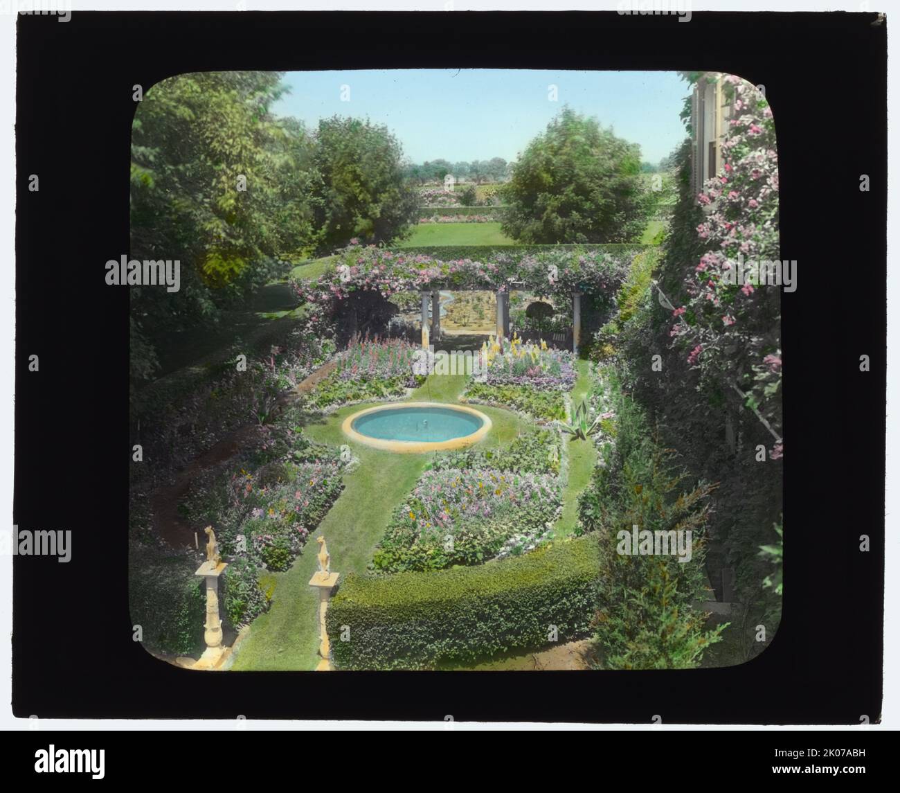 "Darena," George Barton French house, Southampton, New York, 1913. In ...