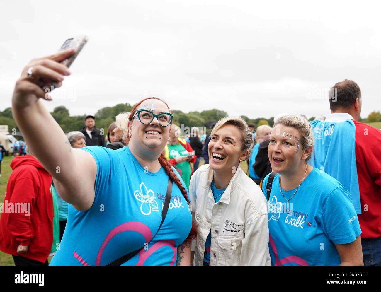 Line of Duty star Vicky McClure joins hundreds of people at Alzheimer's ...