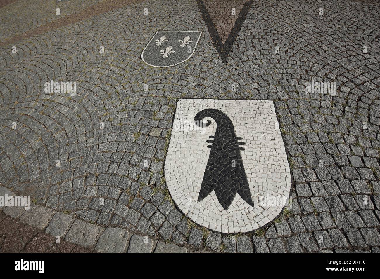 French coat of arms hi-res stock photography and images - Alamy