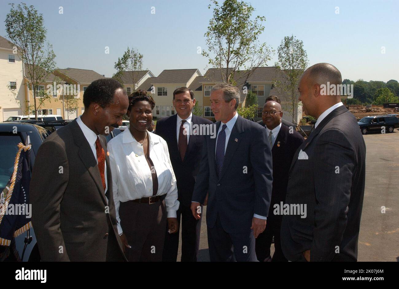 Secretary Mel Martinez, Deputy Secretary Alphonso Jackson, other HUD ...