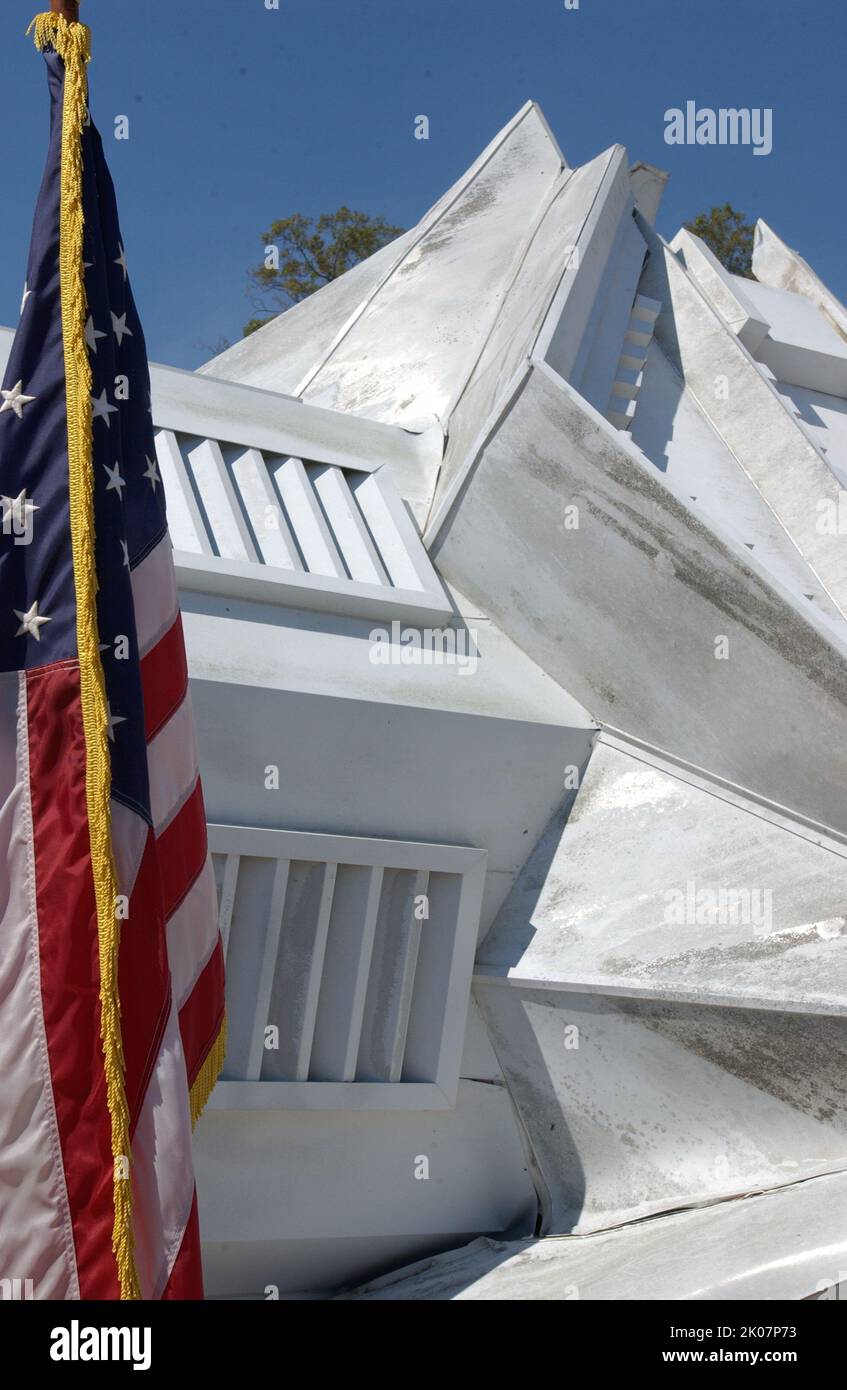 Hurricane Ivan, Alabama. Damage, cleanup, rebuilding; Secretary ...