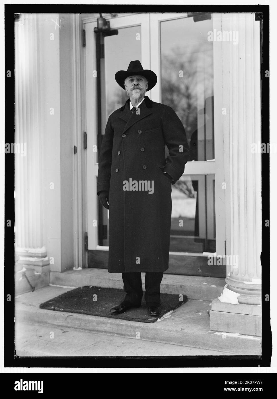 Buffalo Bill Cody, between 1913 and 1917. American showman, rifle ...