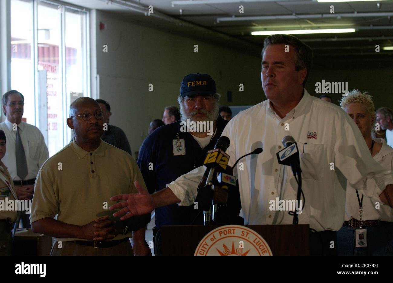Hurricane Charley, Port St. Lucie, Florida. Disaster assistance center ...