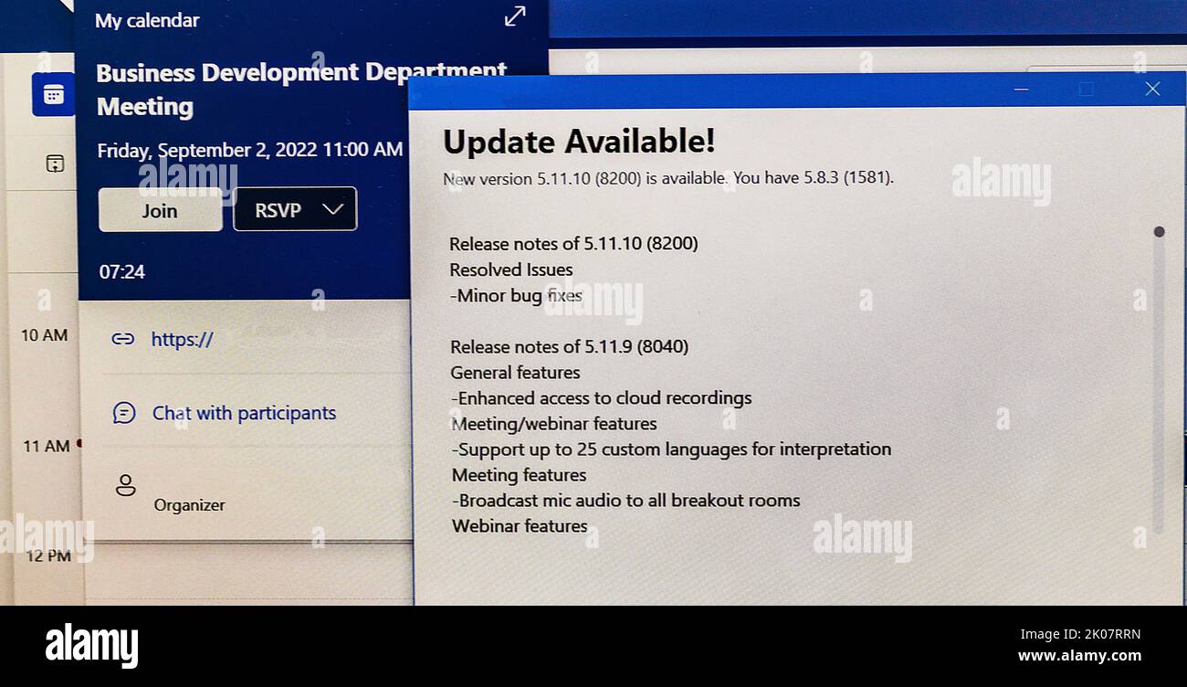 Software message on the computer screen Stock Photo - Alamy