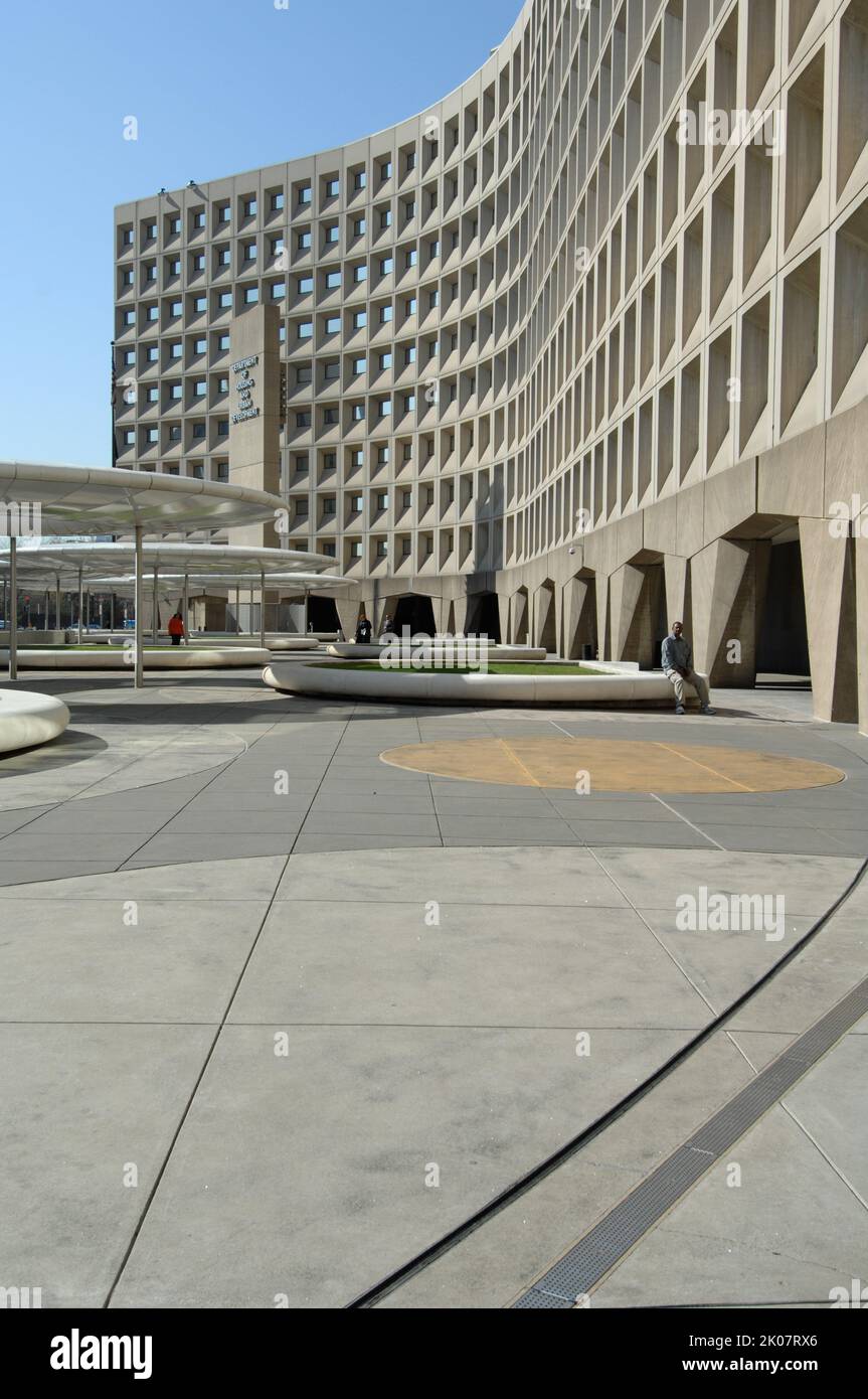 Weaver administration building hi-res stock photography and images - Alamy
