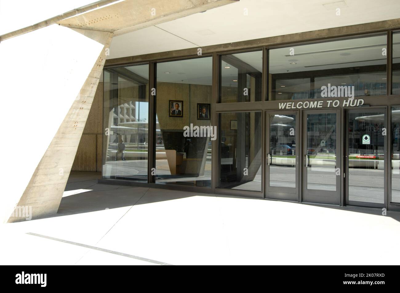 Select views: Exterior, HUD headquarters--Robert C. Weaver Federal ...