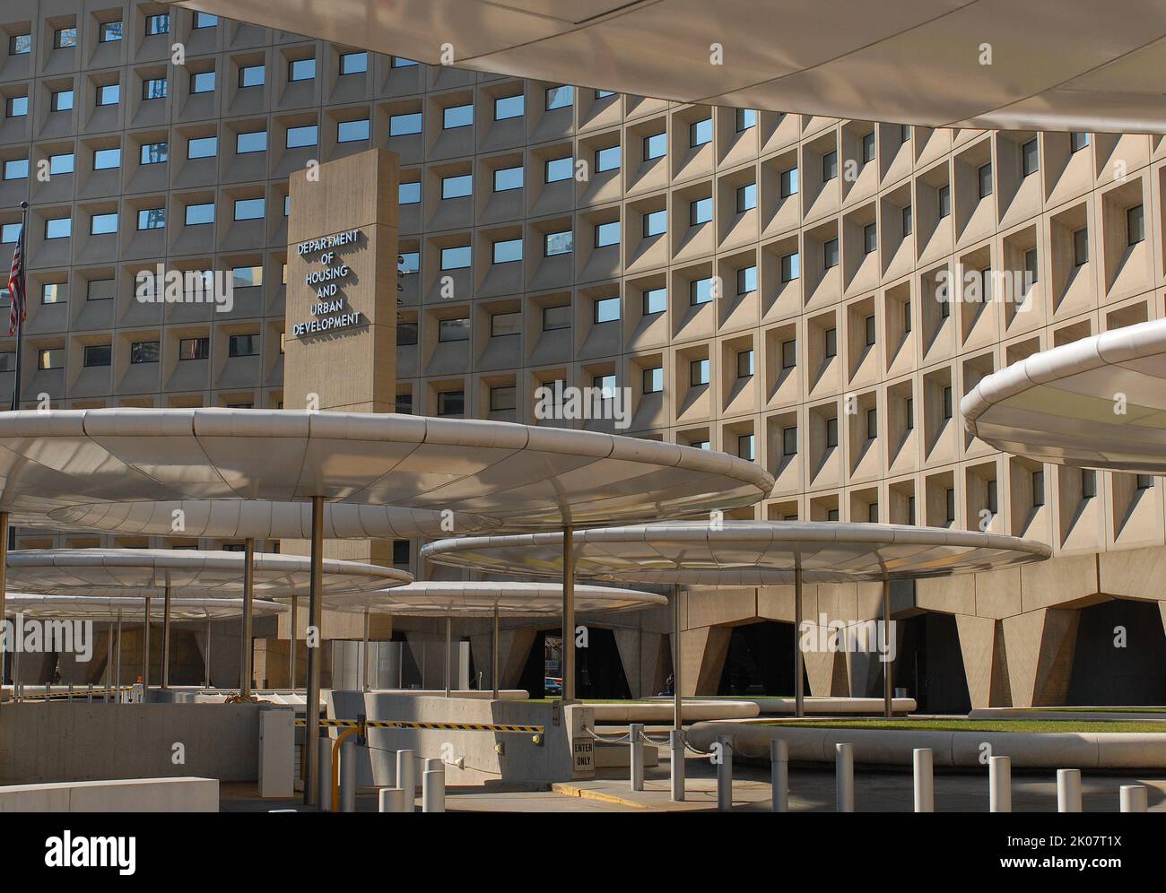 Hud headquarters hi-res stock photography and images - Alamy