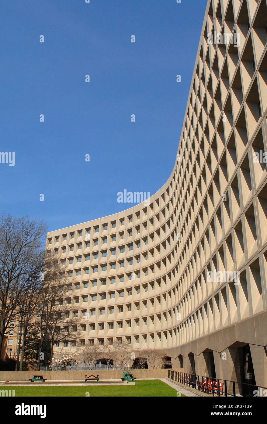 Select views: Exterior, HUD headquarters--Robert C. Weaver Federal ...