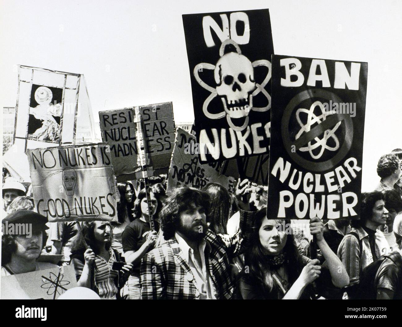 1970s demonstrators hi-res stock photography and images - Alamy