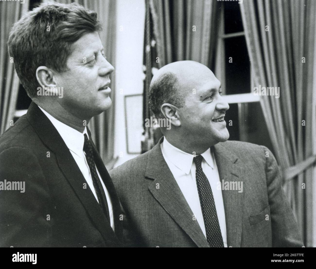 Select views: HUD historical highlights. Secretaries, Presidents ...