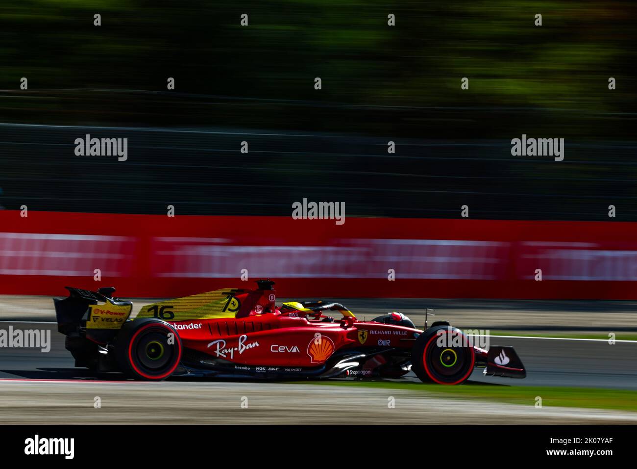Charles Leclerc (MON) Ferrari F1-75. 10.09.2022. Formula 1 World ...