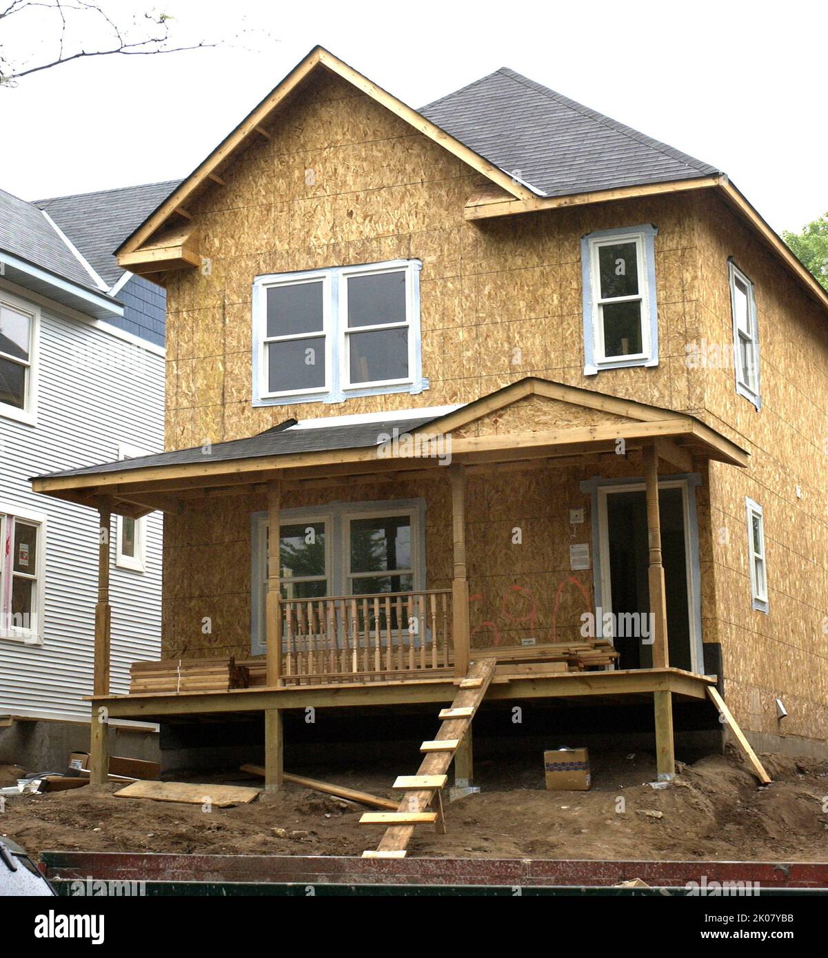 Poeun Chhil, new homeowner from Cambodia in St. Paul, Minnesota, at the Railroad Island/Phalen ...