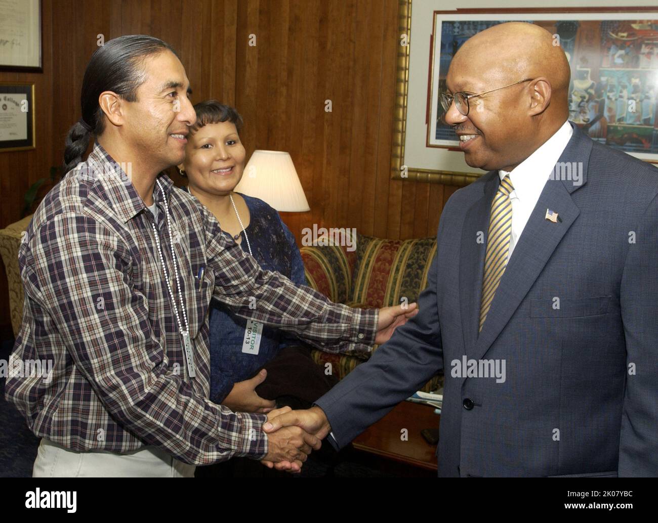 New homeowner, and Native American, Arnold Reano and family at the ...