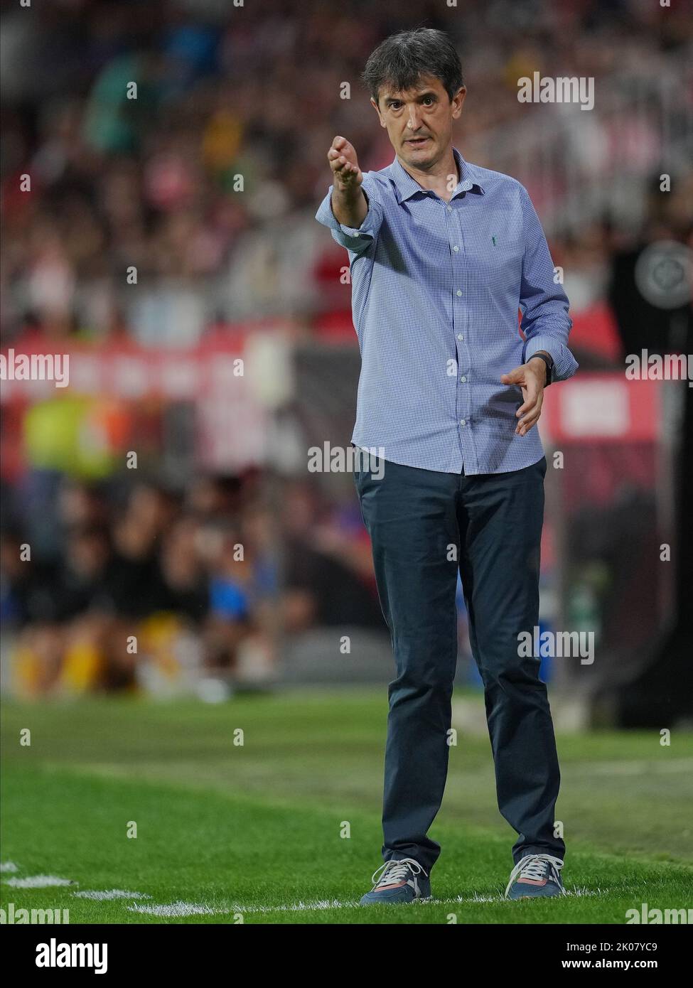 Fútbol rojo hi-res stock photography and images - Alamy