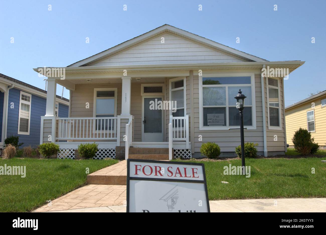 Select views from across the U.S. Sample housing, neighborhoods Stock ...