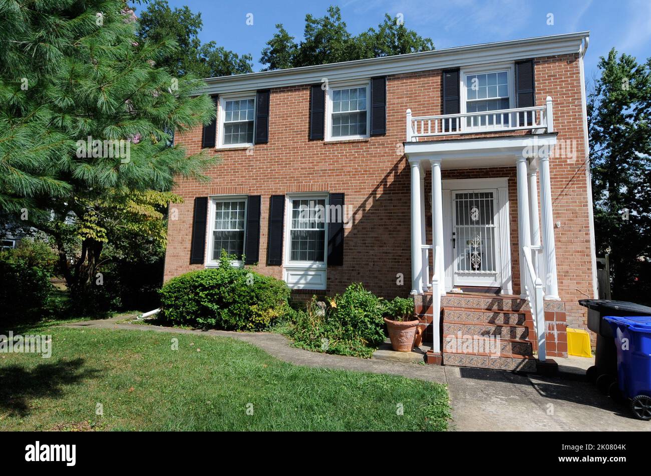 Select views from across the U.S. Sample housing, neighborhoods Stock ...