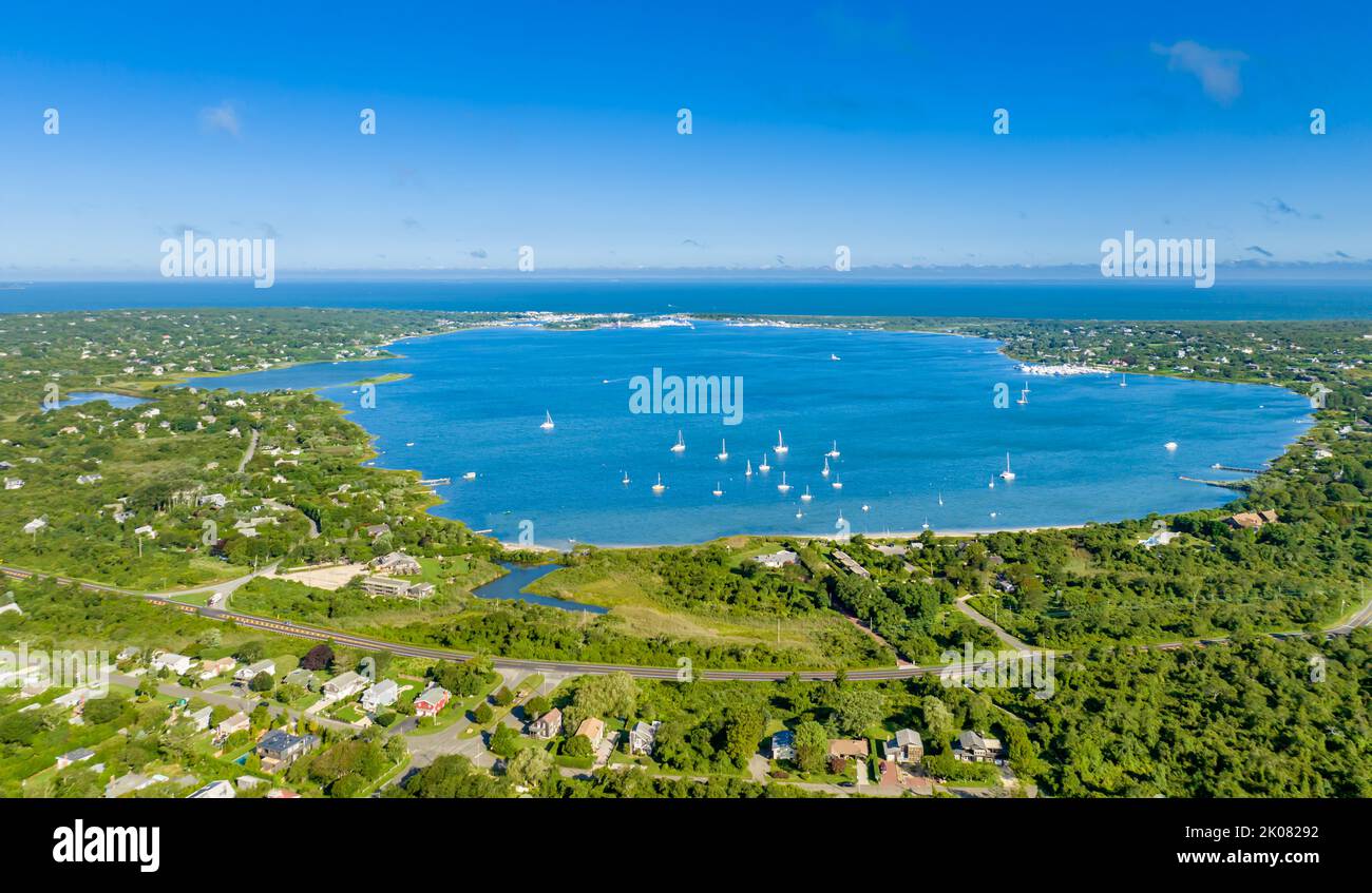Lake view highway hi-res stock photography and images - Alamy