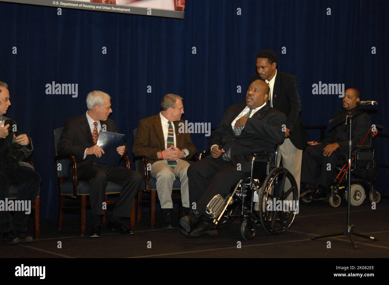 World AIDS Day Commemoration at HUD - World AIDS Day Commemoration at ...