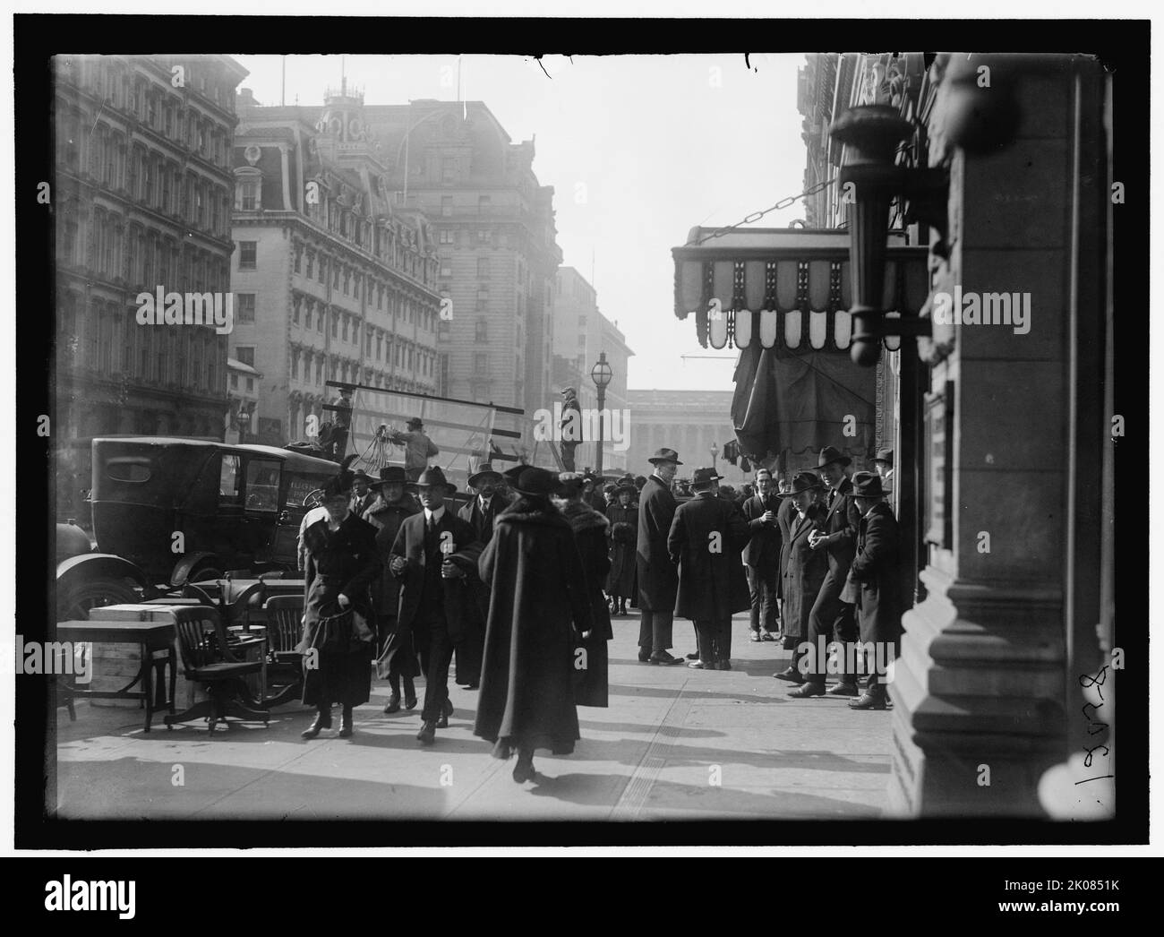 Street scene, Washington, D.C., between 1913 and 1918 Stock Photo - Alamy Street scene, Washington, D.C., between 1913 and 1918 Stock Photo - Alamy
