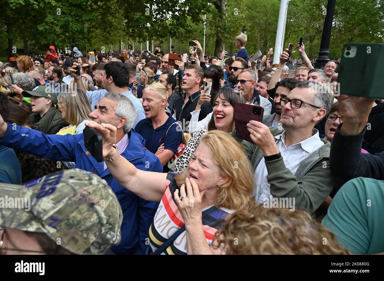Proclamation crowd hi-res stock photography and images - Alamy