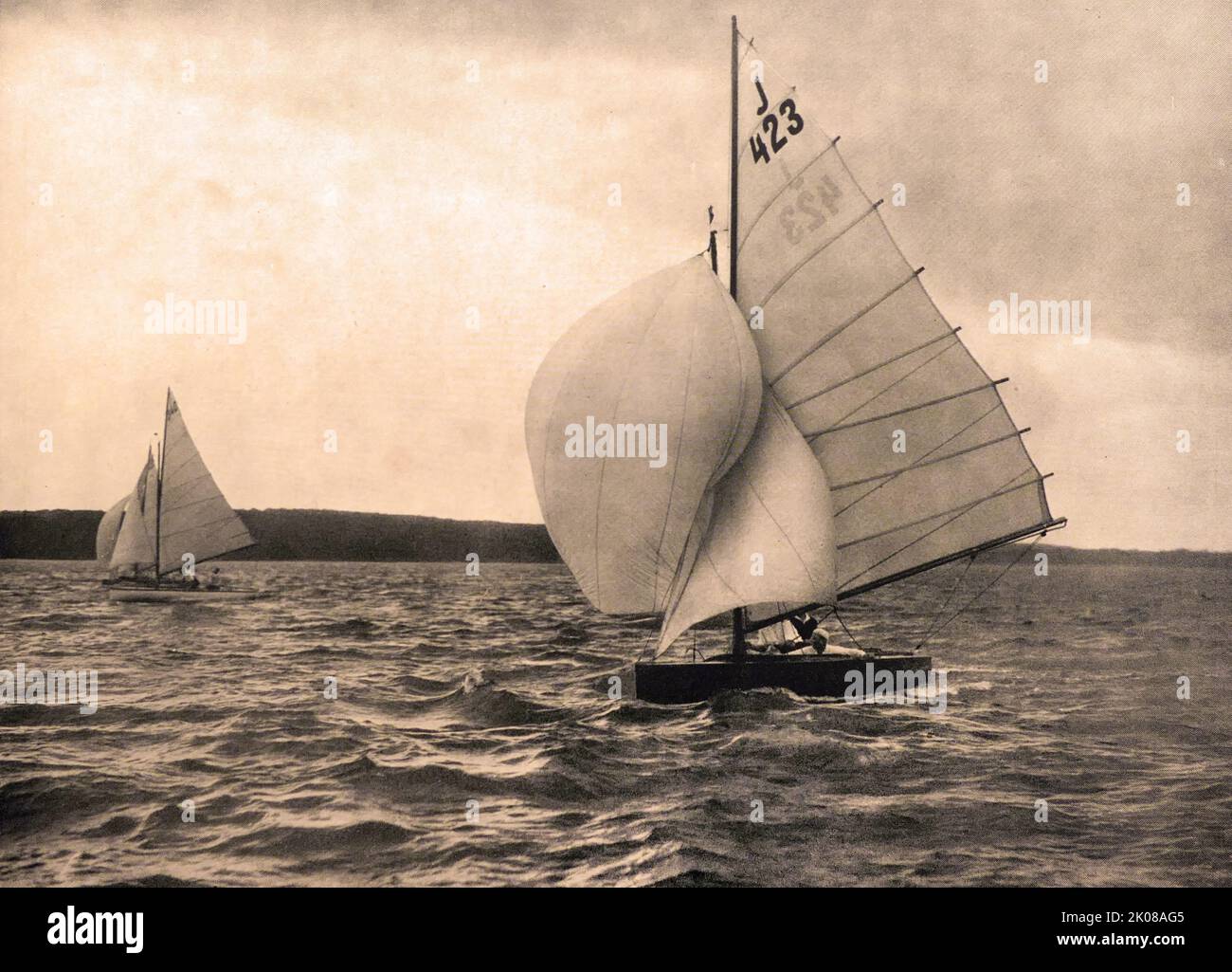 Storm sailing hi-res stock photography and images - Alamy