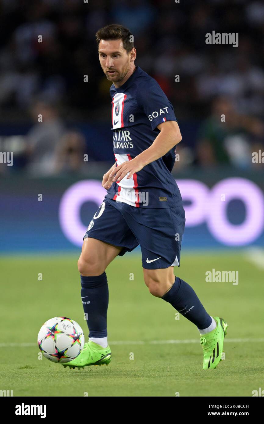 PARIS - Lionel Messi of Paris Saint-Germain during the UEFA Champions ...