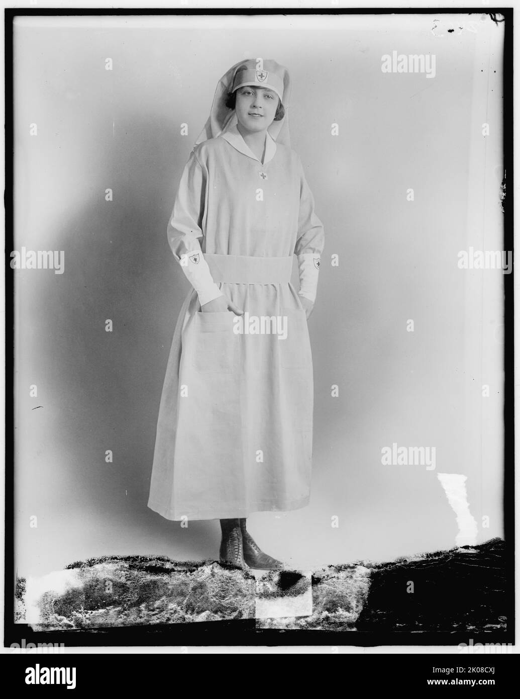 Red Cross, between 1910 and 1920 Stock Photo - Alamy