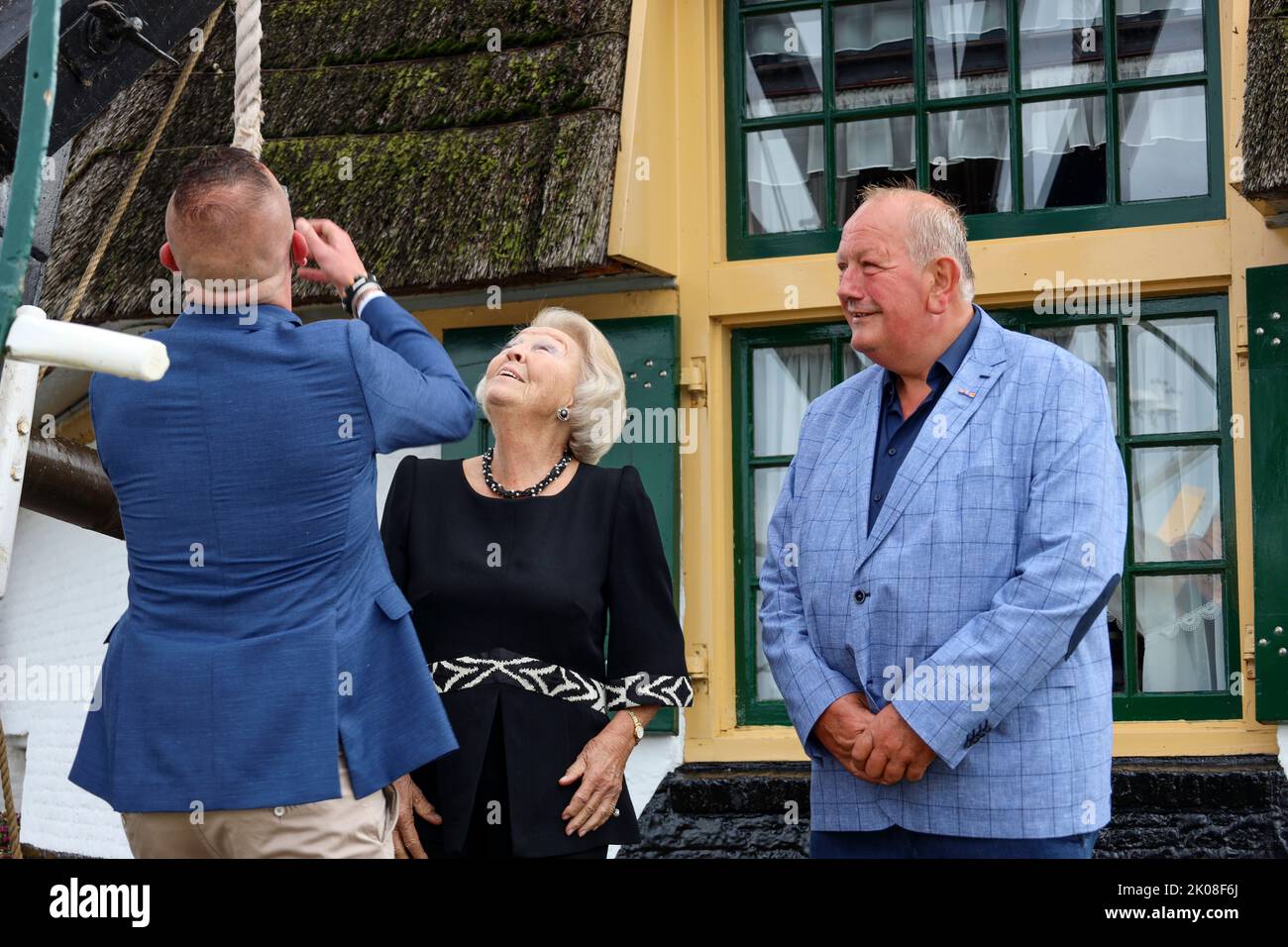 Netherlands, september 9th, 2022 - princess Beatrix is handover the ...