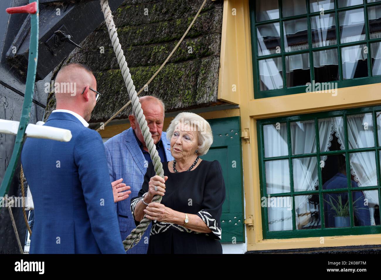 Netherlands, september 9th, 2022 - princess Beatrix is handover the ...