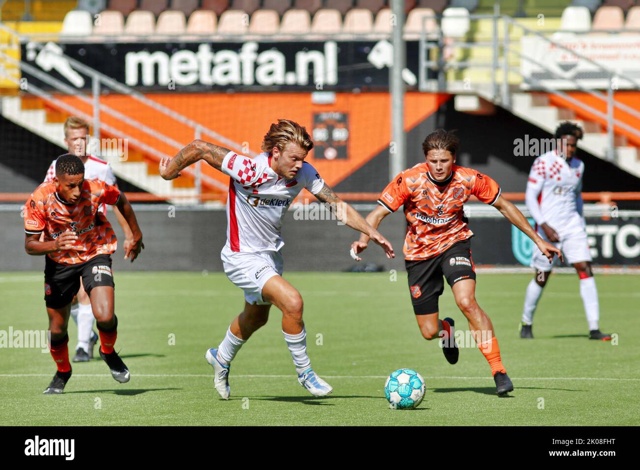 VOLENDAM, 10-09-2022 , Dutch Football Tweede Divisie Jack's League ...