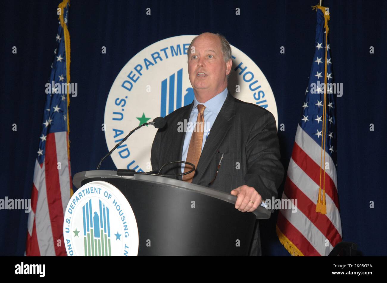 HUD Auditorium Pedestal Dedication Ceremony - Dedication of the pedestal in HUD's newly ...