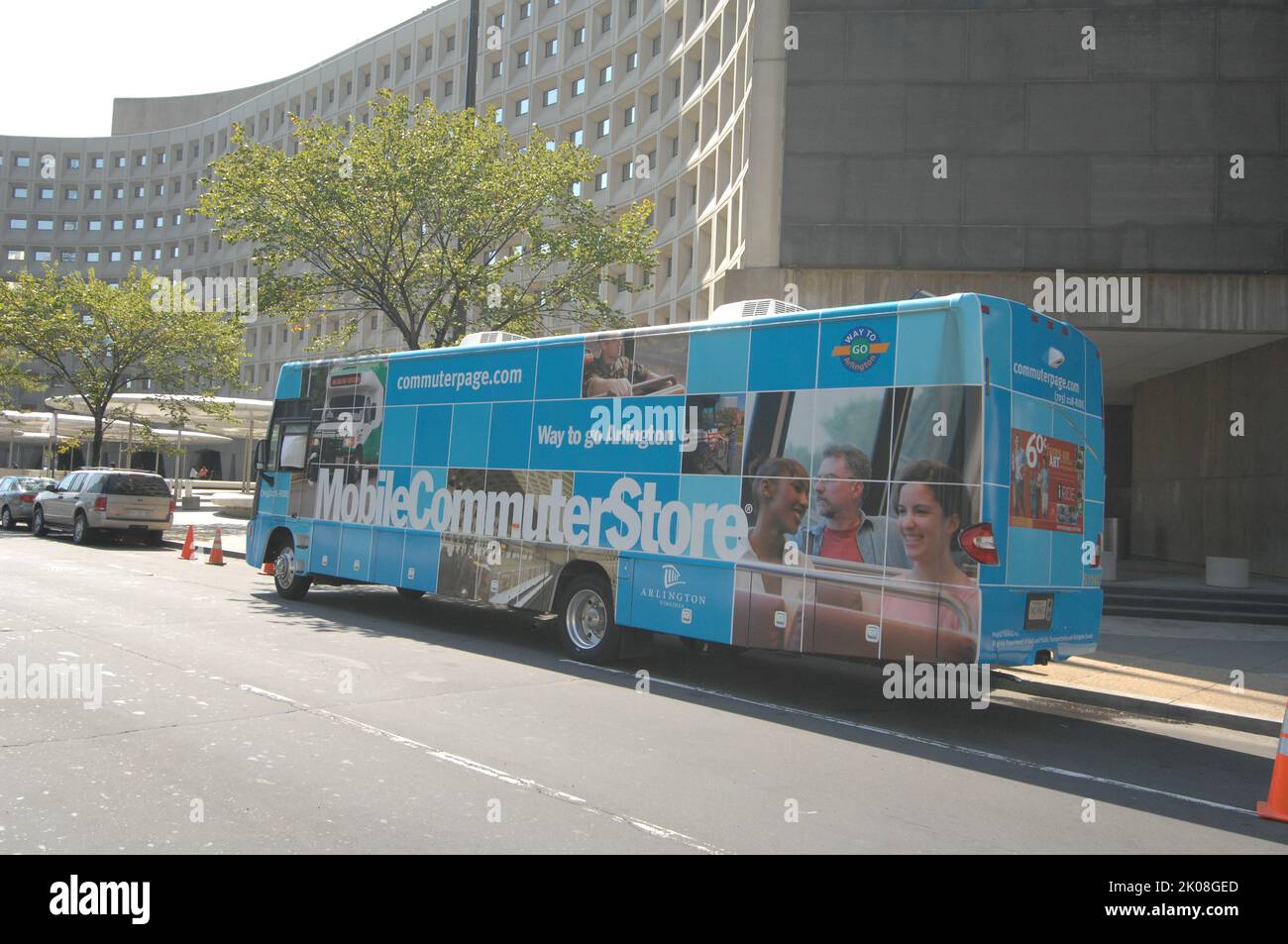 Commuter Bus in Front of HUD - Commuter bus in front of HUD ...
