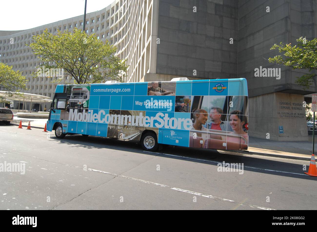 Commuter Bus in Front of HUD - Commuter bus in front of HUD ...