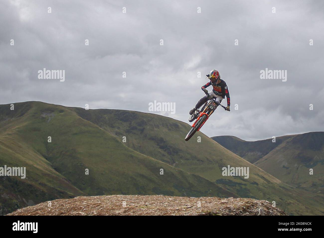 Red bull hardline 2022 hi-res stock photography and images - Alamy