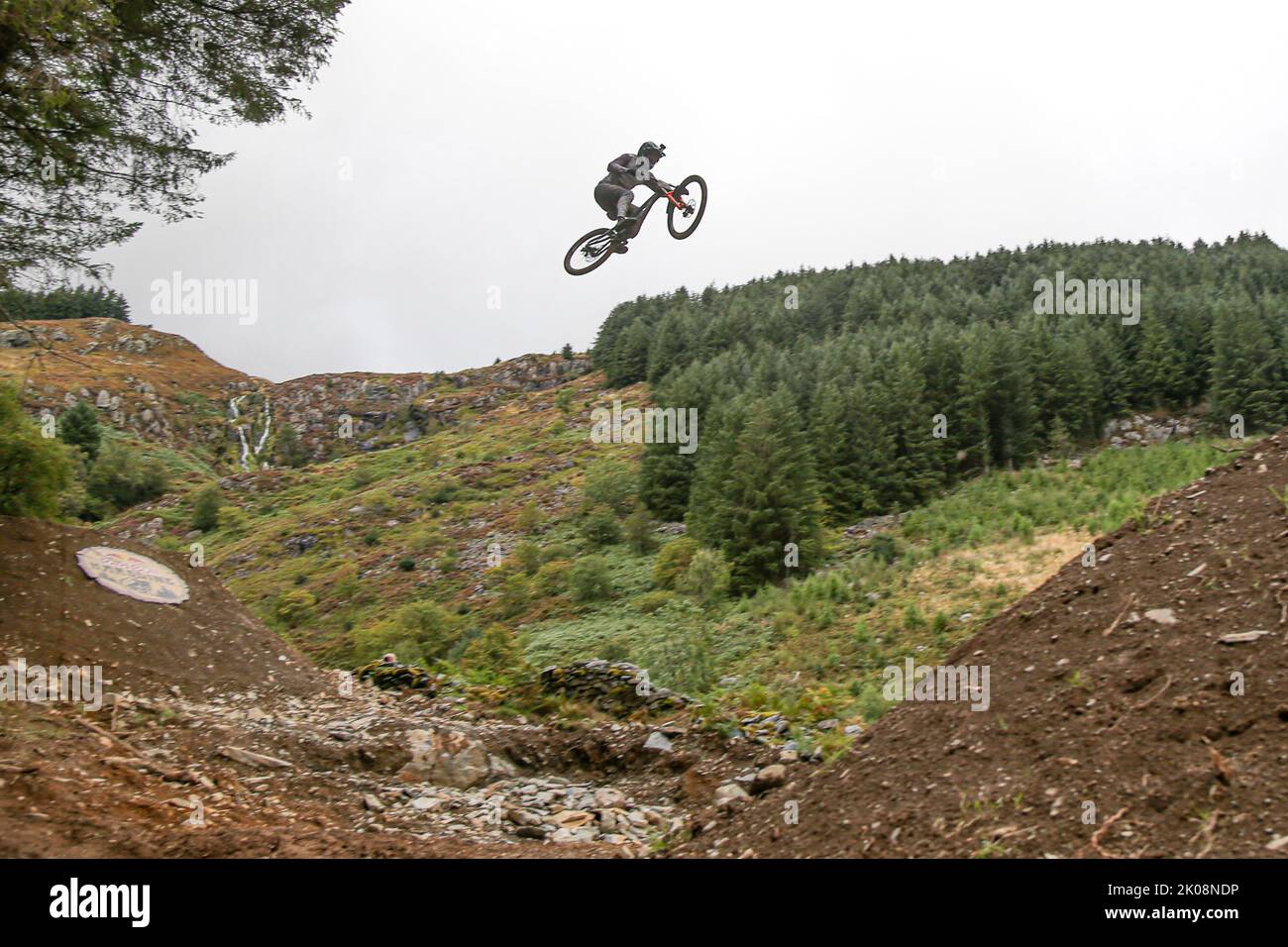 Red bull hardline 2022 hi-res stock photography and images - Alamy