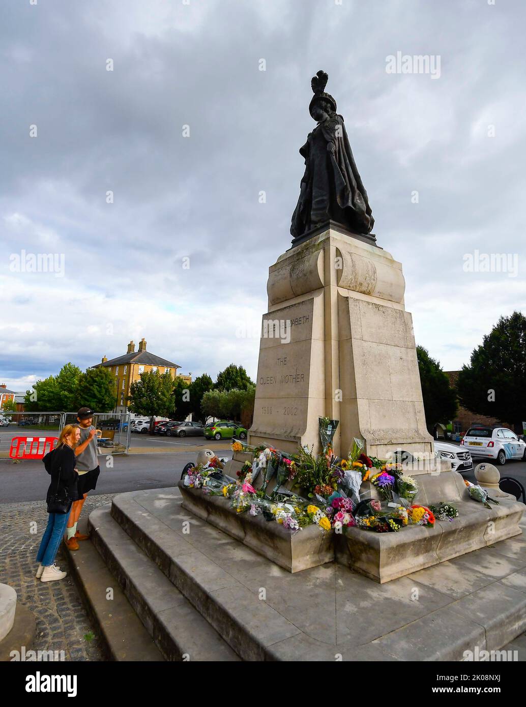 Poundbury, Dorset, UK. 10th September 2022. Floral tributes to the late ...