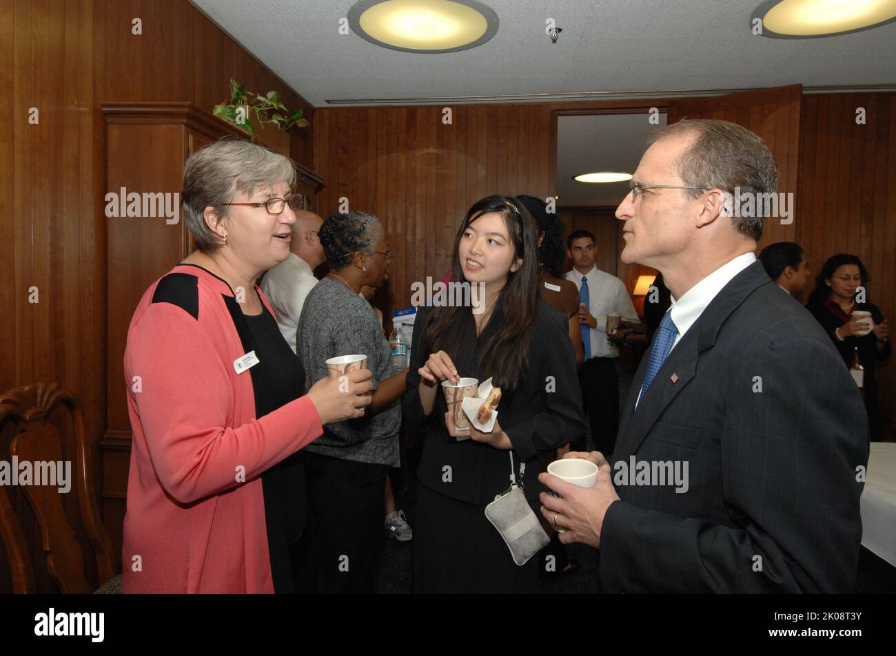 Secretary Steve Preston Meeting HUD Staff - Secretary Steve Preston ...