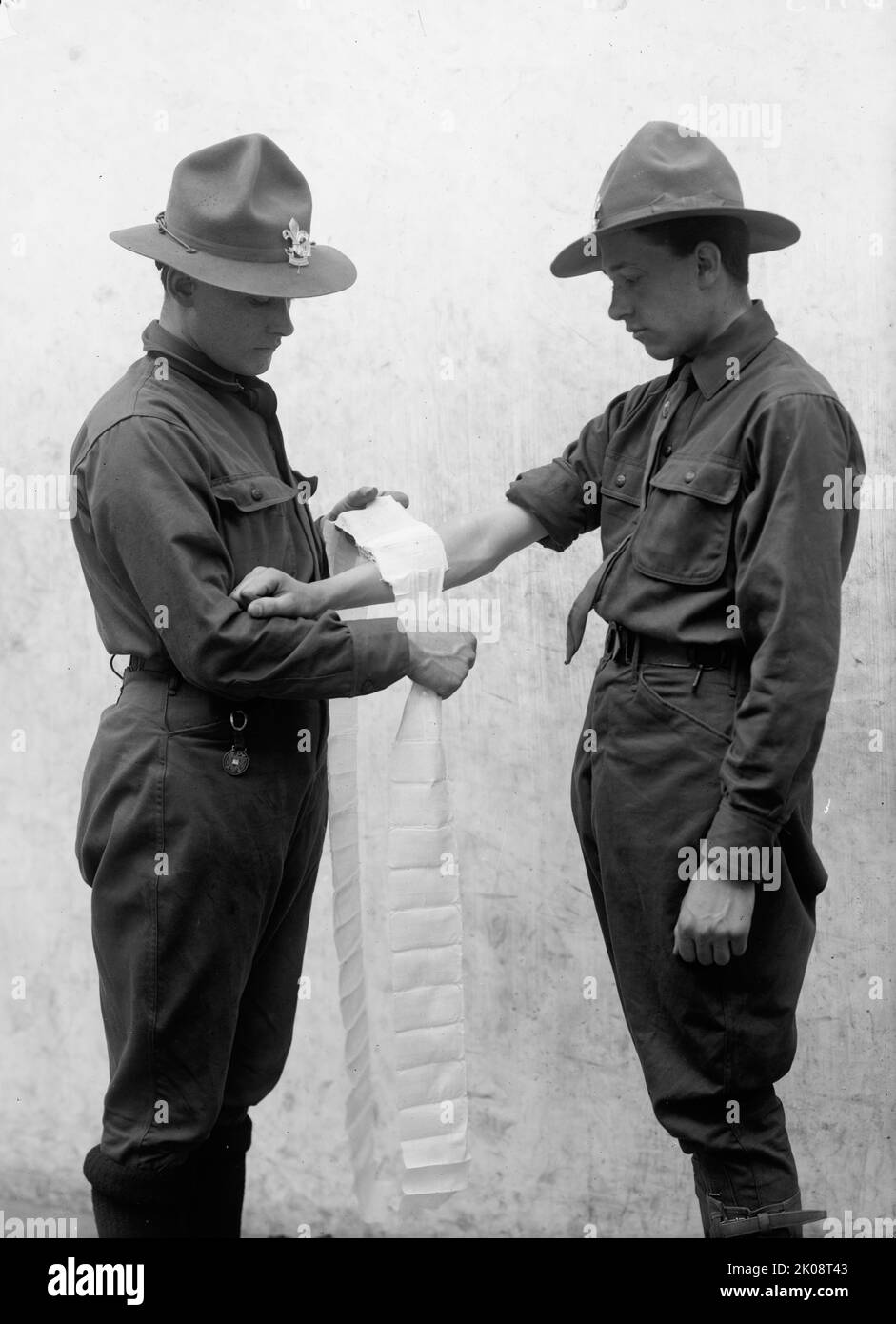Boy Scouts Training Demonstration, 1912 Stock Photo - Alamy