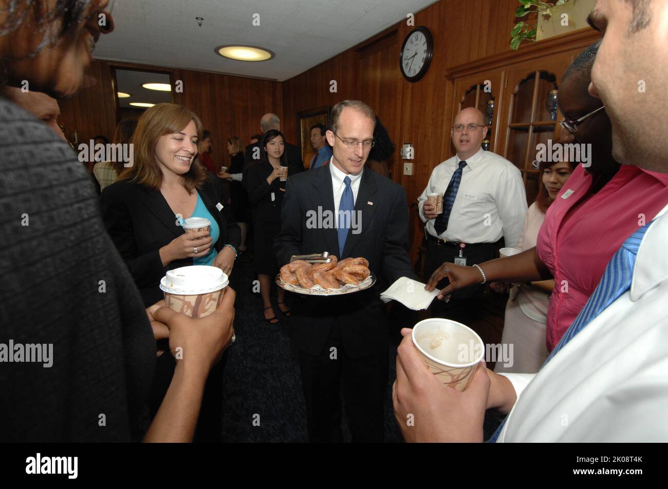 Secretary Steve Preston Meeting HUD Staff - Secretary Steve Preston ...